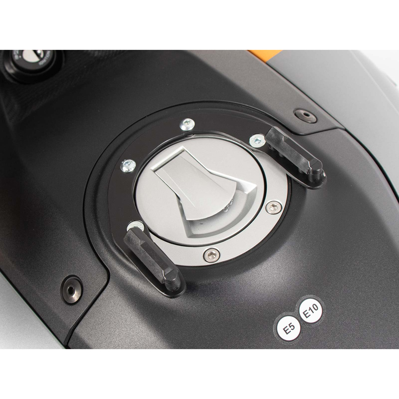 Hepco & Becker 516.560 00 01 Basic Tankring for Moto Guzzi Stelvio 1000 ...
