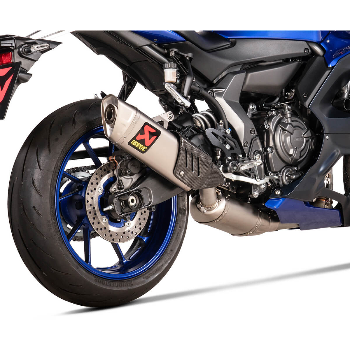 Akrapovic S-Y7R11-HAPT Racing Line Full Exhaust, Titanium for Yamaha ...
