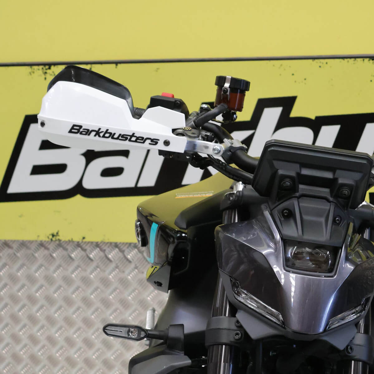 Barkbusters Aluminum Bar Handguards, Black for Yamaha MT-09/SP 2024 ...