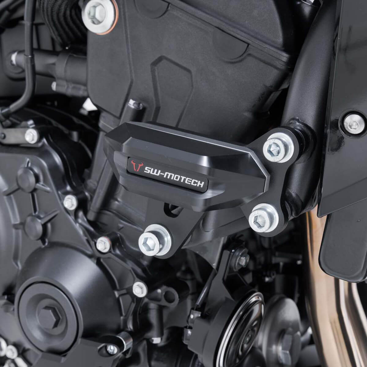 Sw-Motech Frame Slider Kit for Honda CB1000 Hornet 2025+ | Accessories ...