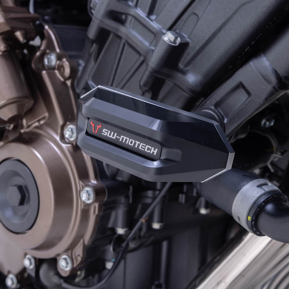 Sw-Motech Frame Slider Kit for Honda CB650R E-Clutch 2024 ...